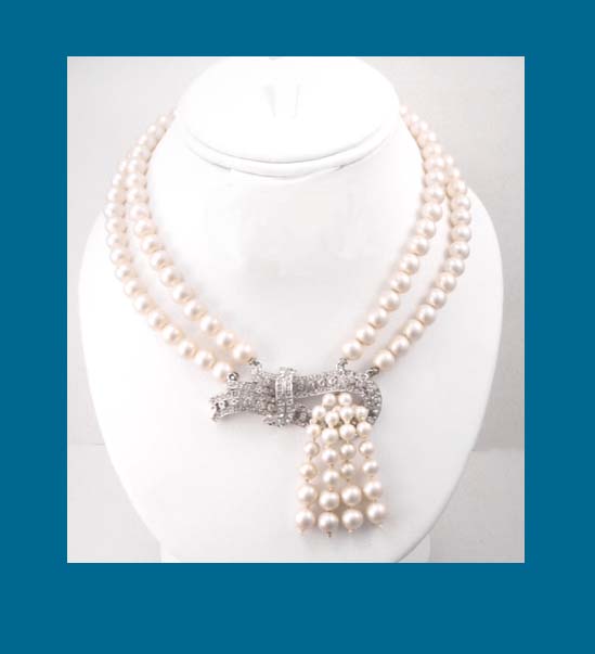 Glass Pearl & Rhinestone Necklace